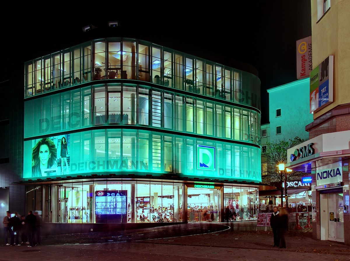 Deichmann Flagship Store Essen: Hahn Lamellen